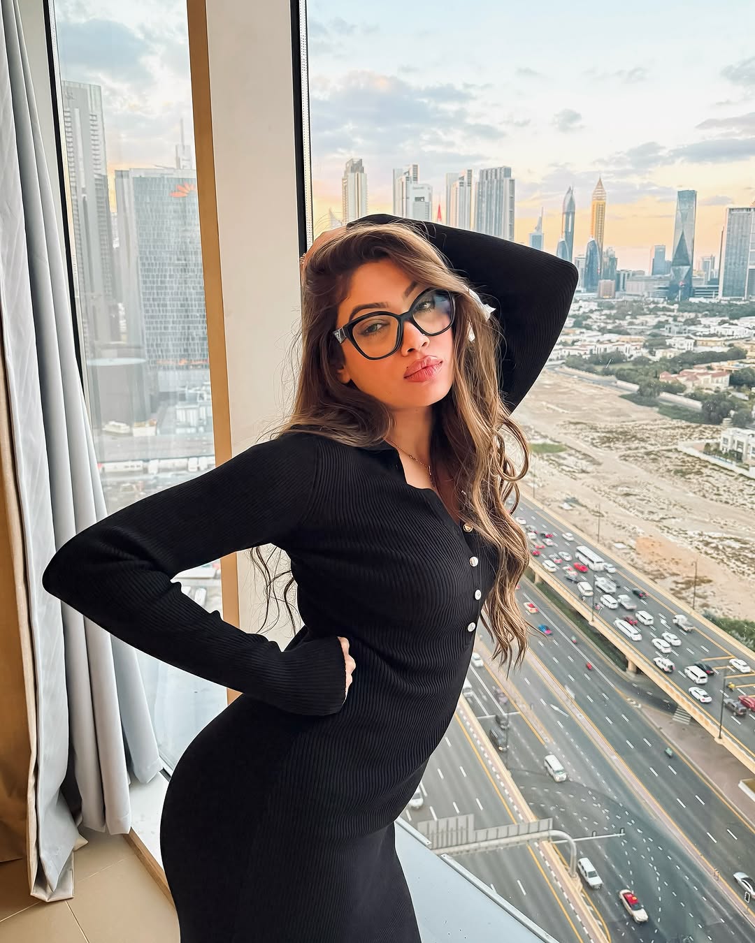 Nita Shilimkar Biography, Net Worth, Age, Height, Boyfriend, Family ...